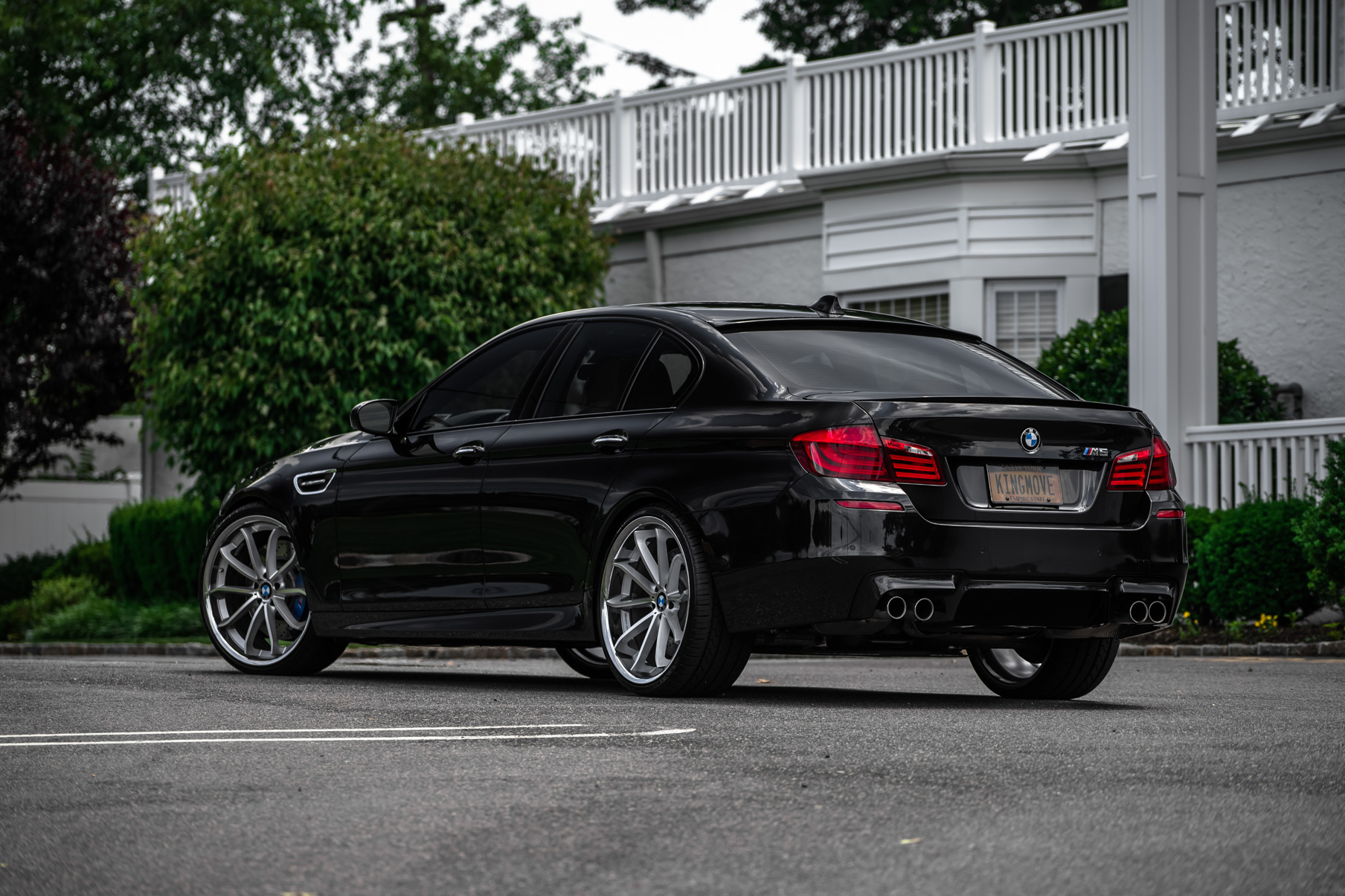 A BMW M5 on 22 Inch Blaque Diamond BD-23 Silver Wheels - Blaque Diamond ...